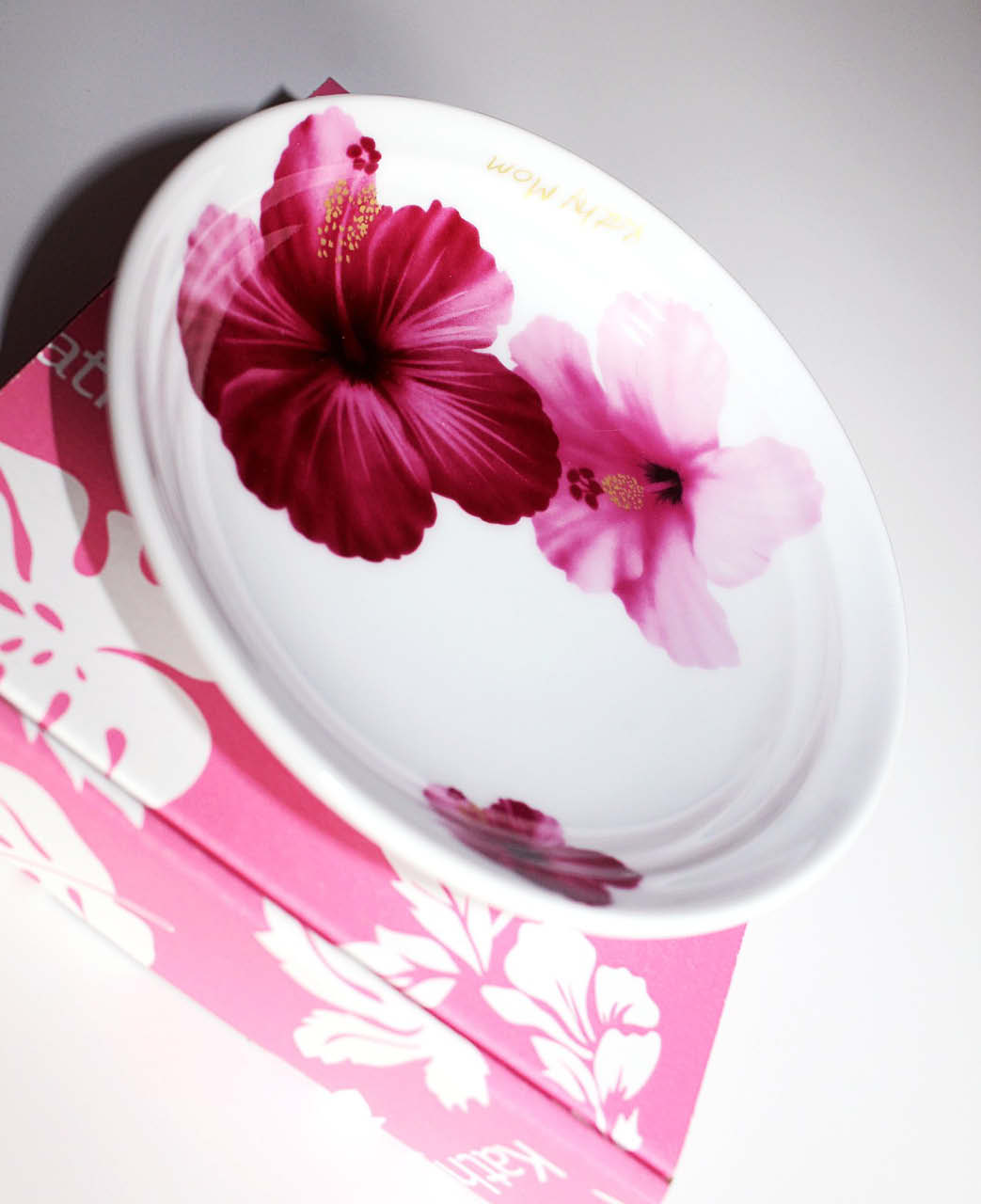 Hibiscus Plate | Japanskt porslin från Ishokuju